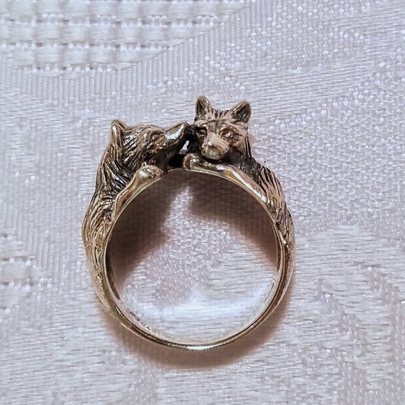 Peter Stone | Jewelry | Sterling Silver Wolf Kiss Ring | Poshmark